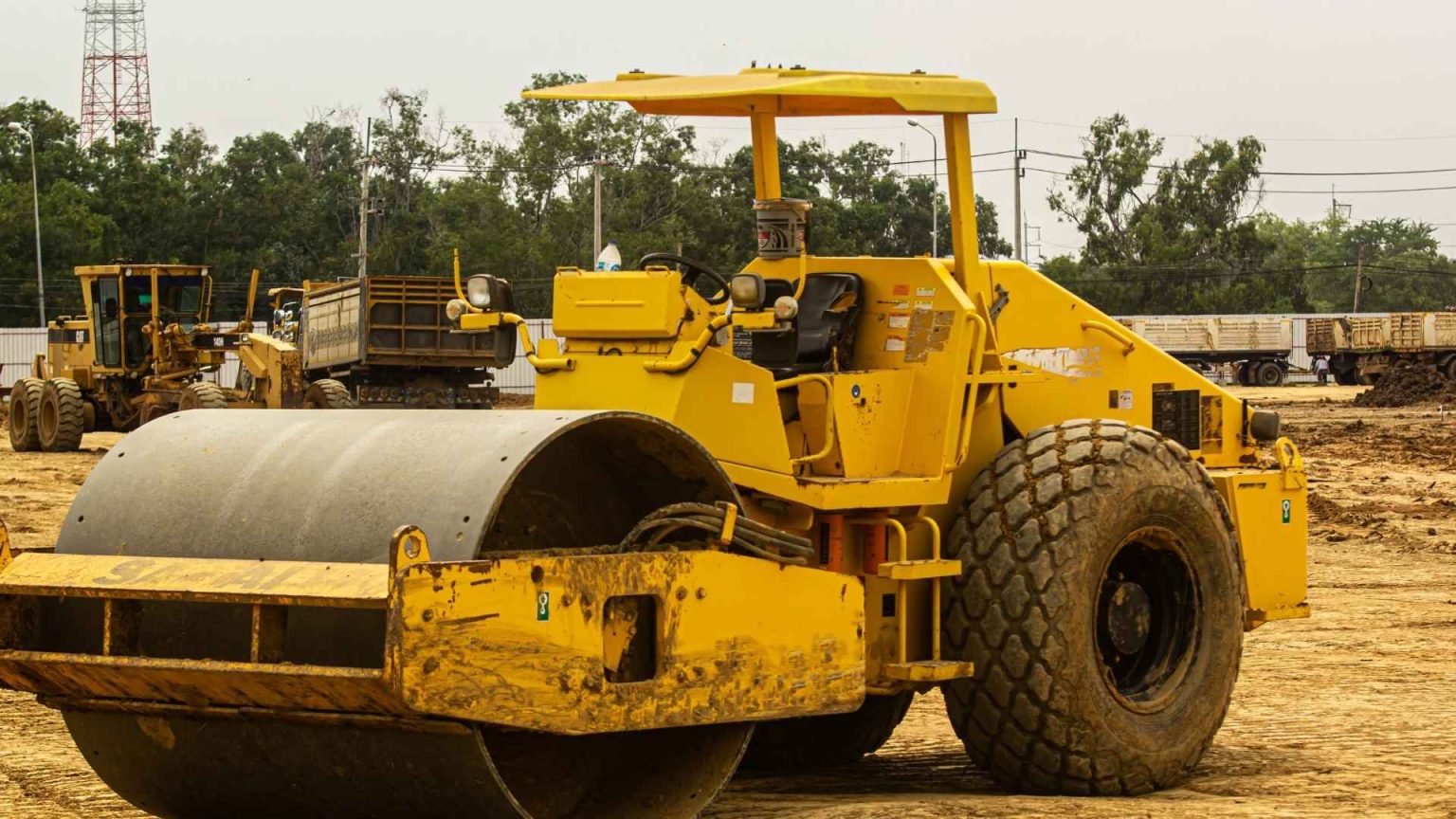 Kenali Alat Berat Compactor dan Jenis-Jenisnya - Indoteknik.com